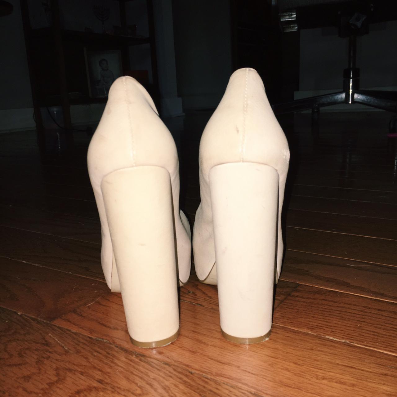 SENSO DIFFUSION shsen-safir beige creme leather 5.5... - Depop