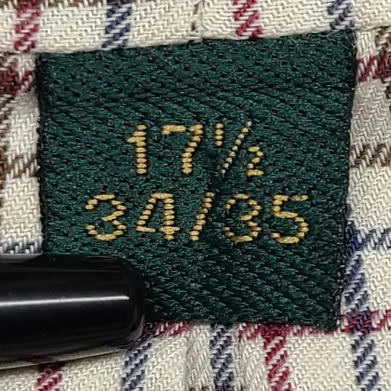 EMBASSY ROW VINTAGE BUTTON SHIRT I SHIP FAST NEW... - Depop