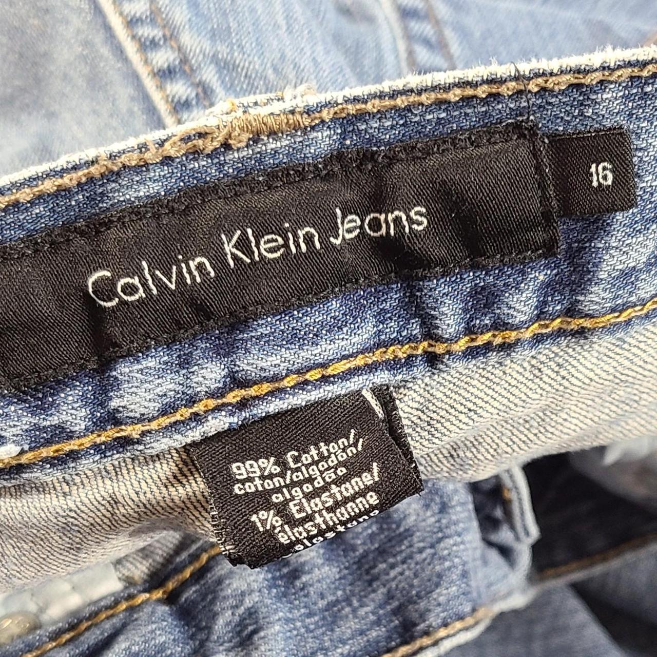 CALVIN KLEIN CK FLARE MEDIUM WASH DENIM JEANS I SHIP... - Depop