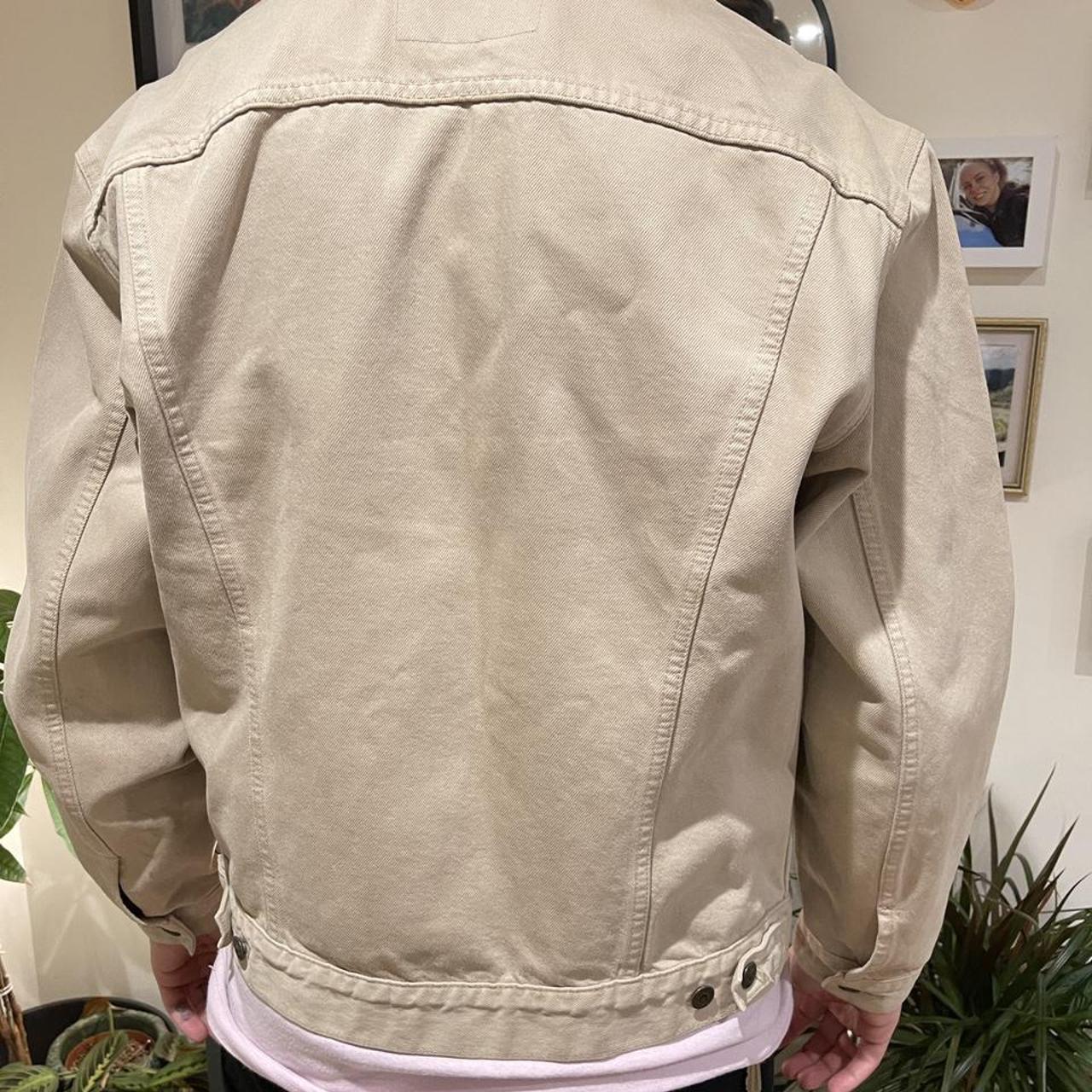 Levi's Men's Tan and Cream Jacket | Depop