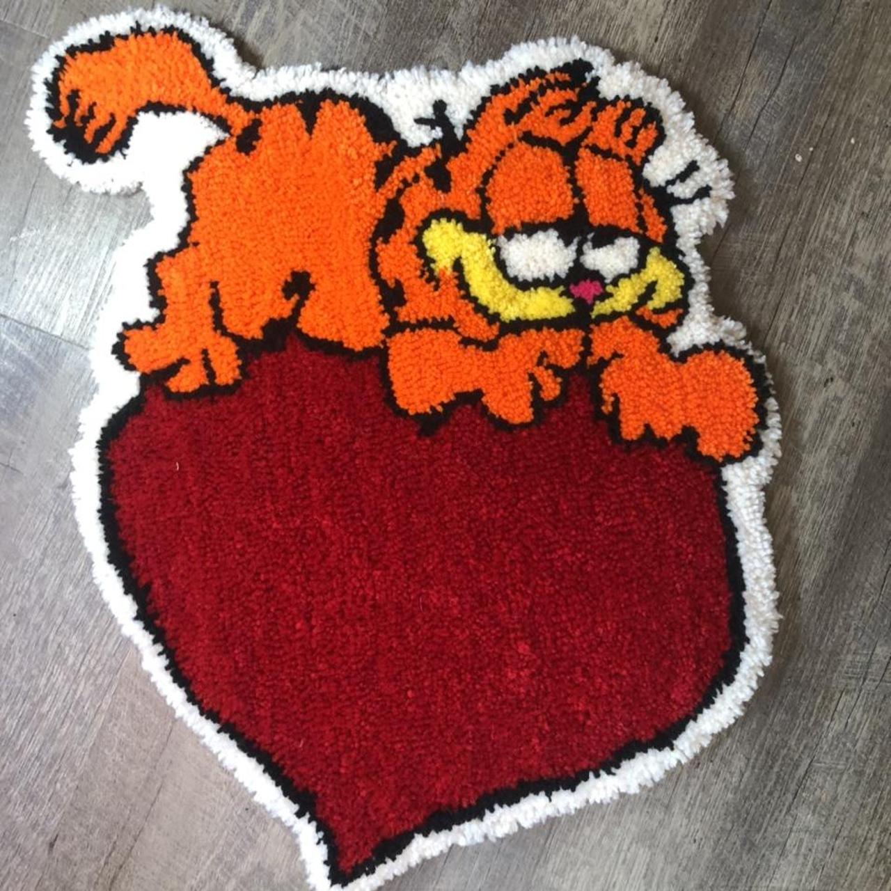 Handmade Garfield Tufted Rug This rug is... - Depop