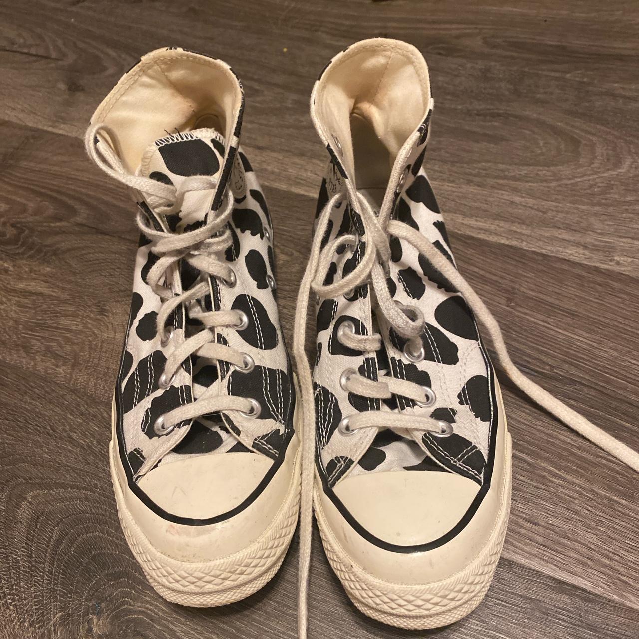 cow print converse worn like two times in perfect... - Depop