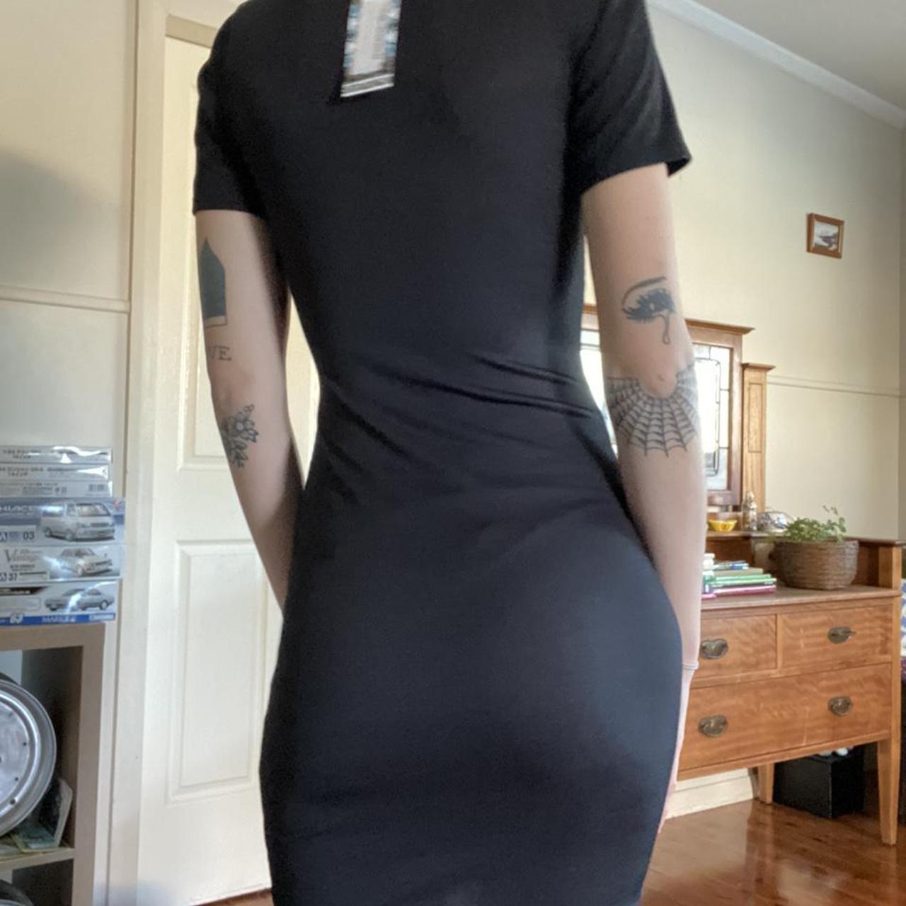 BRAND NEW boohoo pencil dress Very stretchy material... | Depop