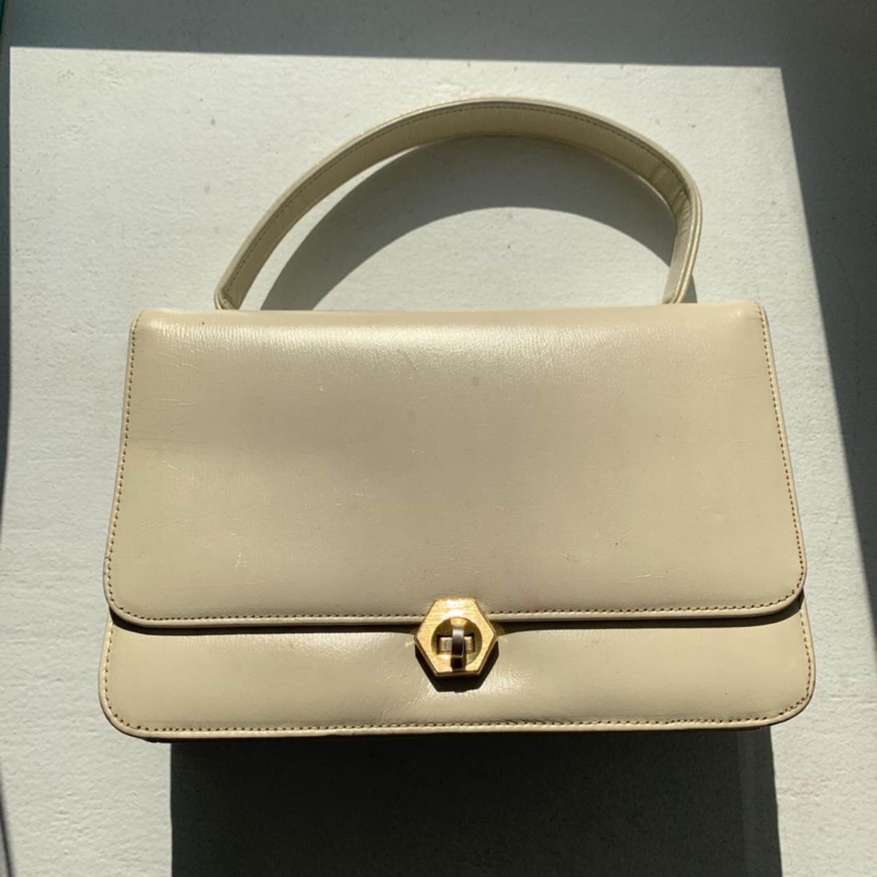 Cream colored vintage leather handbag. Got this at... - Depop