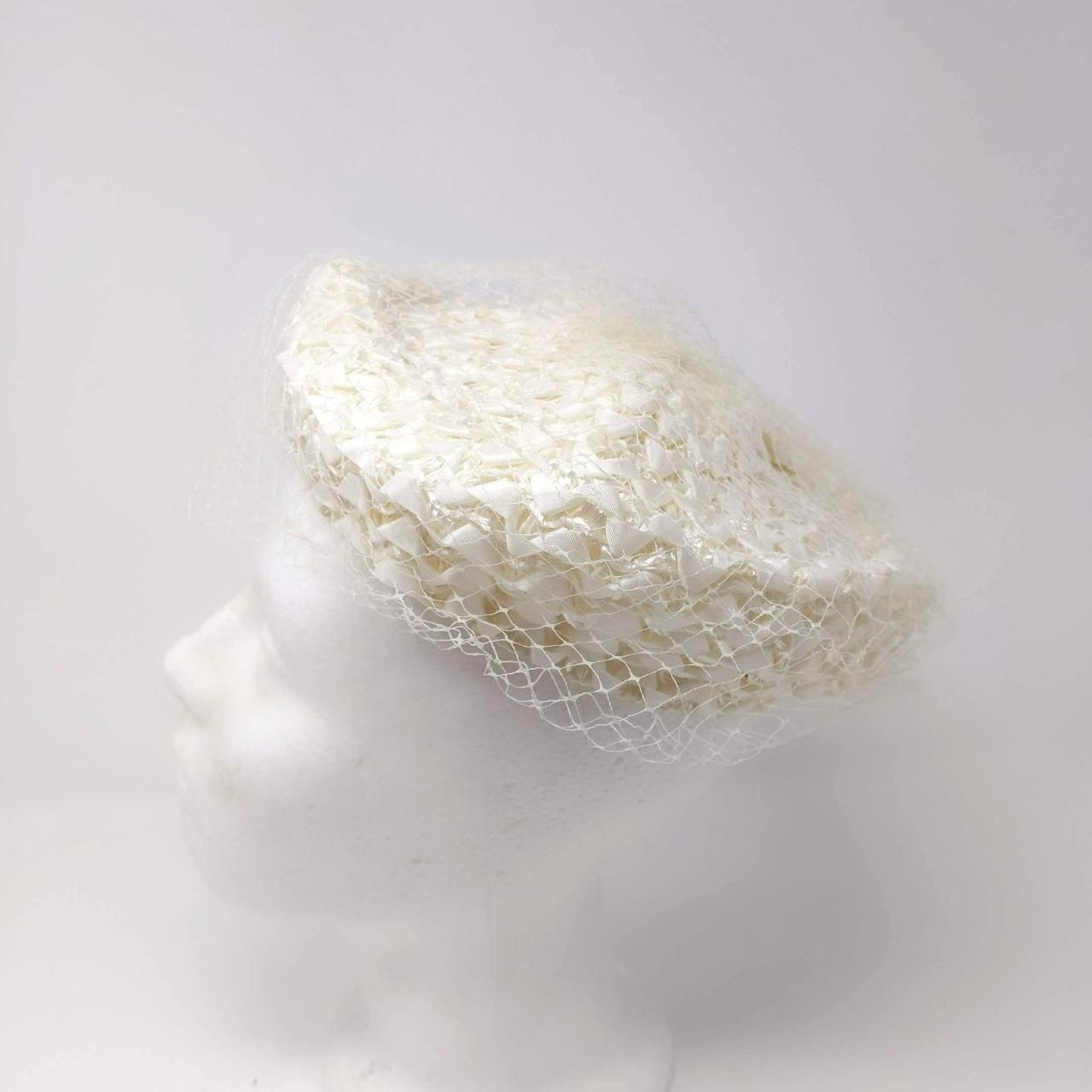 Vintage unbranded cream rattan calot-style hat with... - Depop