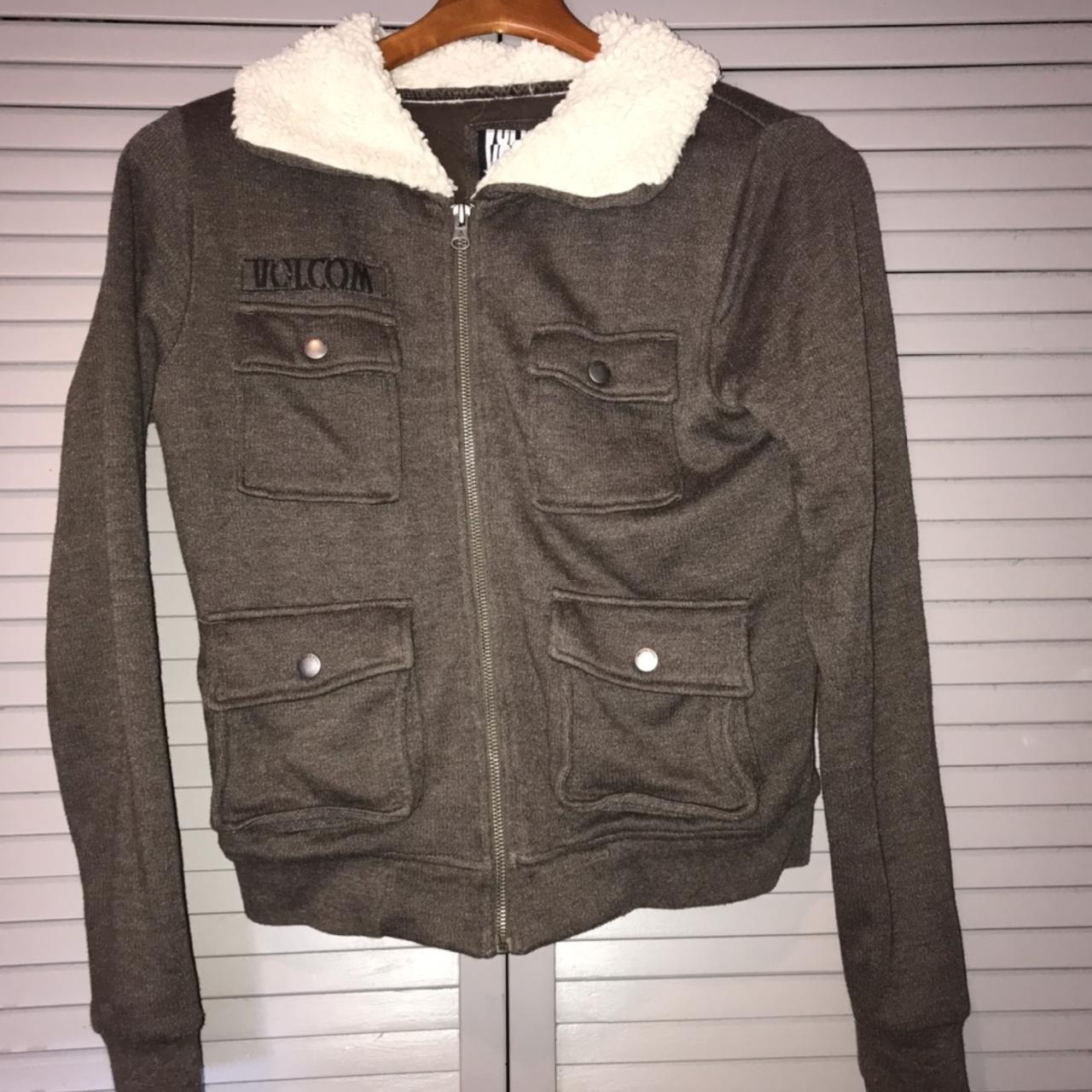 Volcom pilot style brown jacket with faux fur collar - Depop