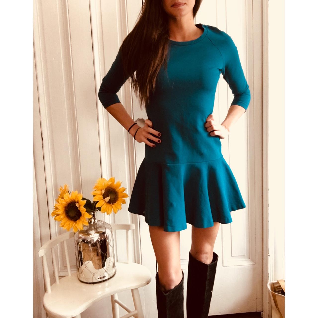 This adorable jumper is so fun with over the knee... - Depop