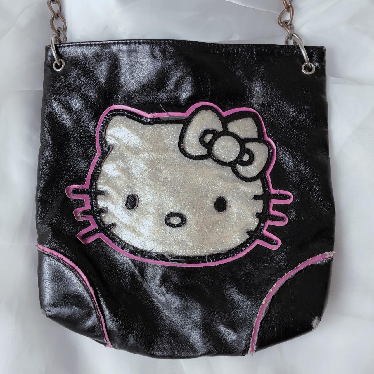Y2K Hello Kitty Chain Purse ⁺ Punk Princess... - Depop