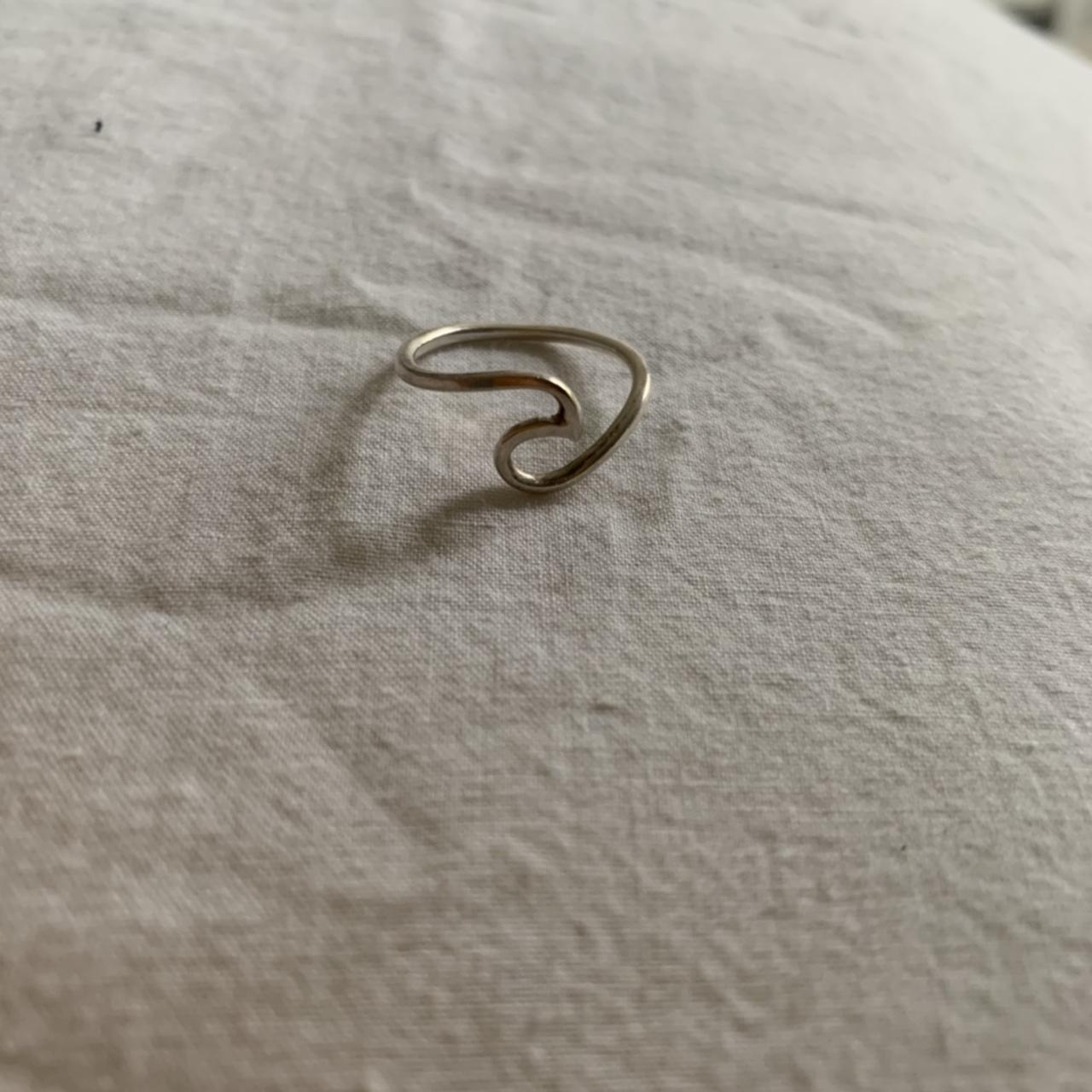 Pura Vida wave ring Super cute and trendy just... - Depop