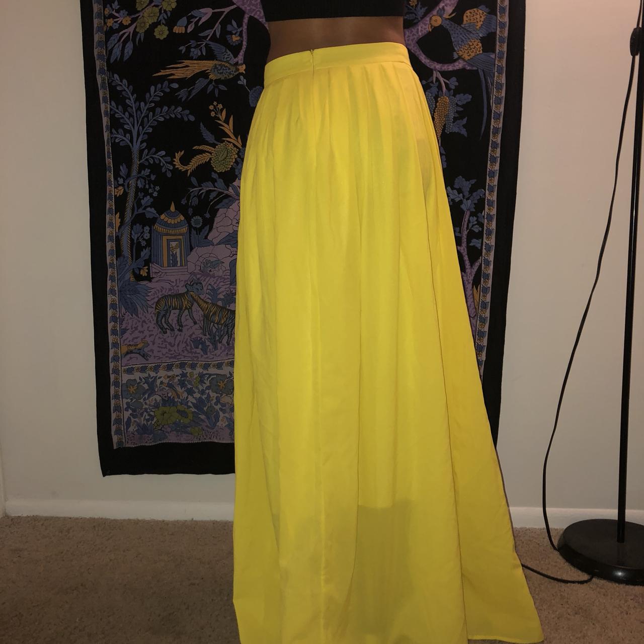 Long yellow float skirt! PERFECT FOR THE SPRING TIME... | Depop
