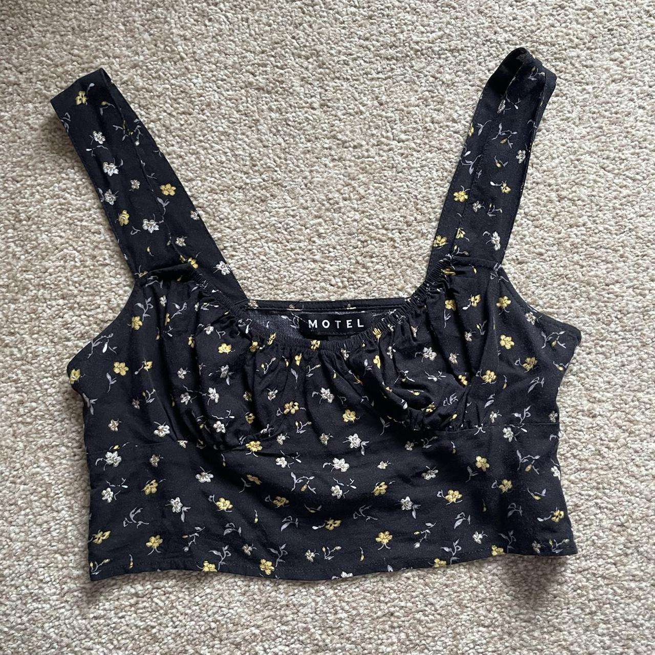 motel rocks top perfect condition zip at side... - Depop