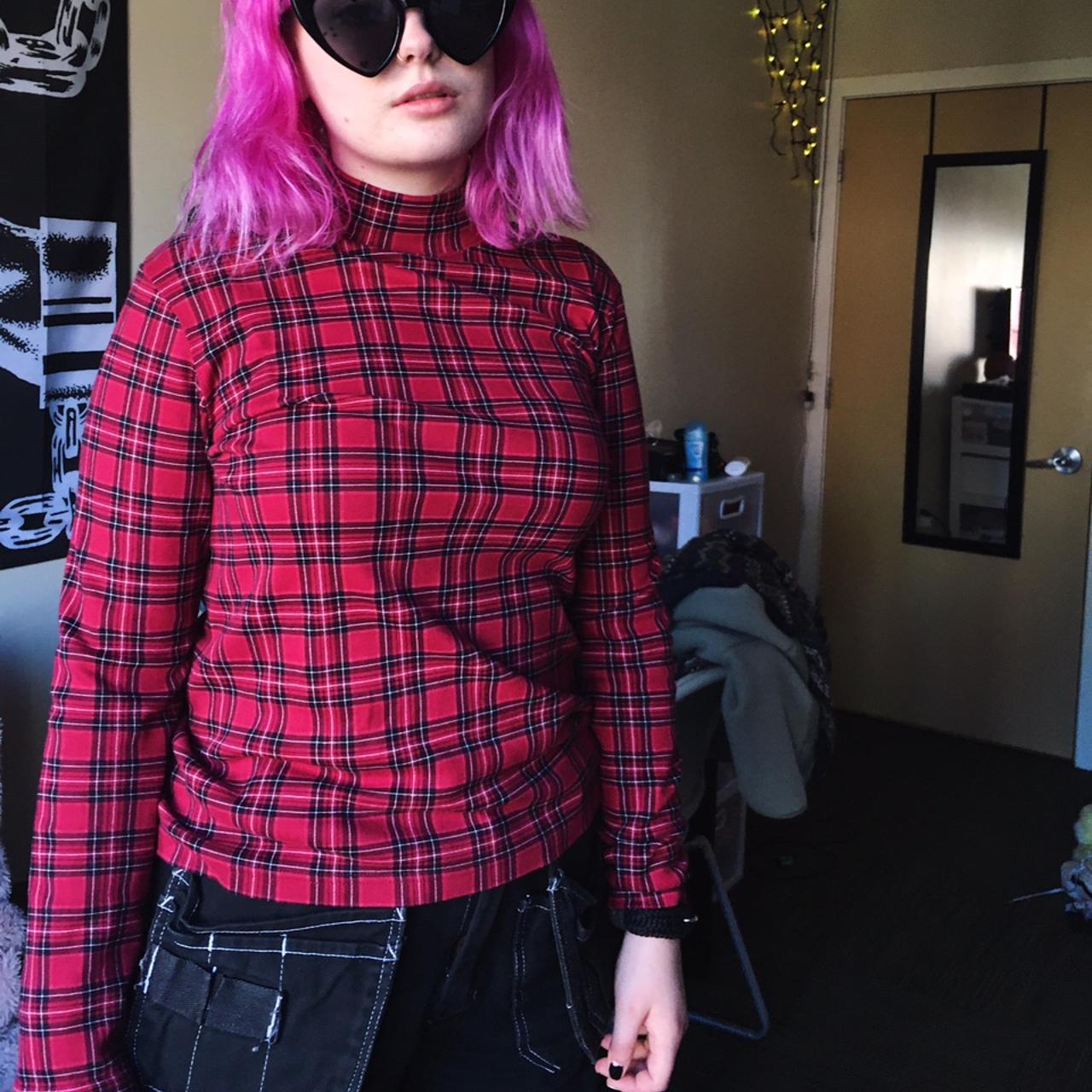 ~the lilly collection~ VINTAGE CROFT & BARROW RED... - Depop