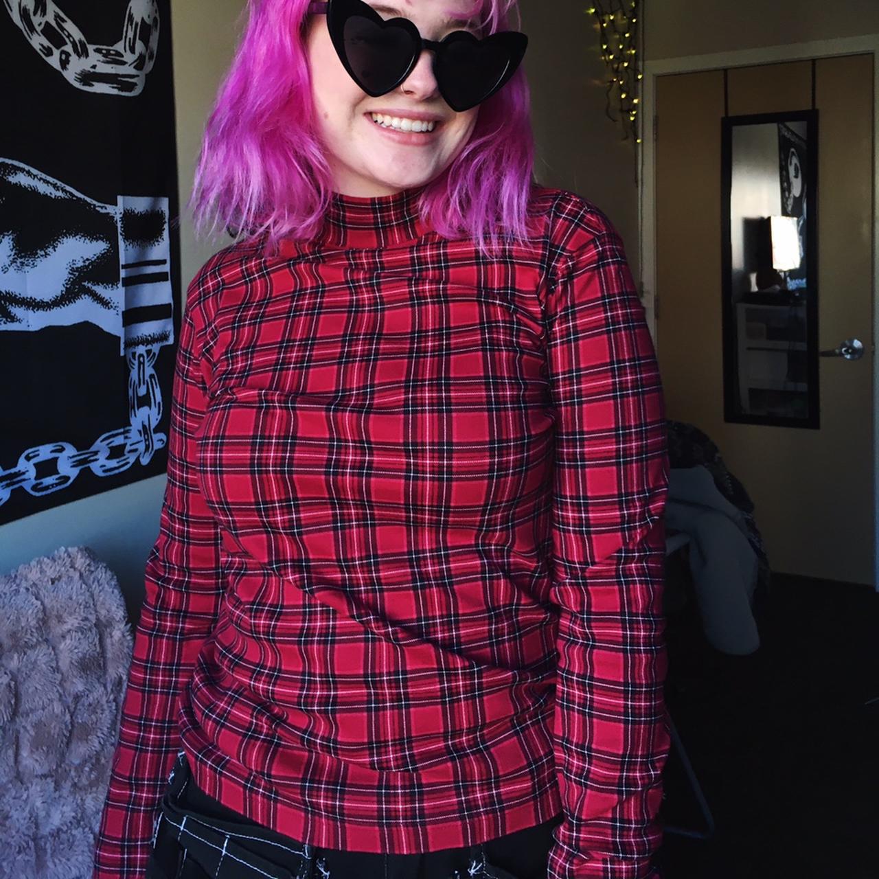 ~the lilly collection~ VINTAGE CROFT & BARROW RED... - Depop