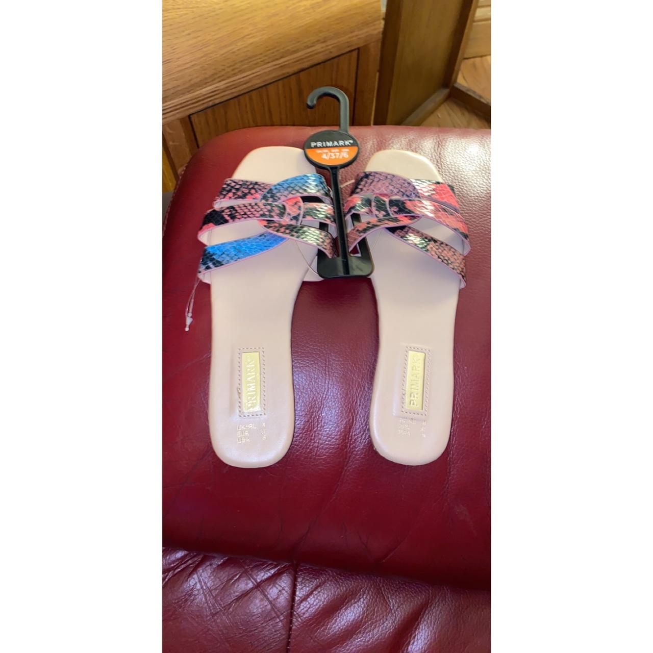 Pennys/Primark sliders €3 each Brand new with... - Depop