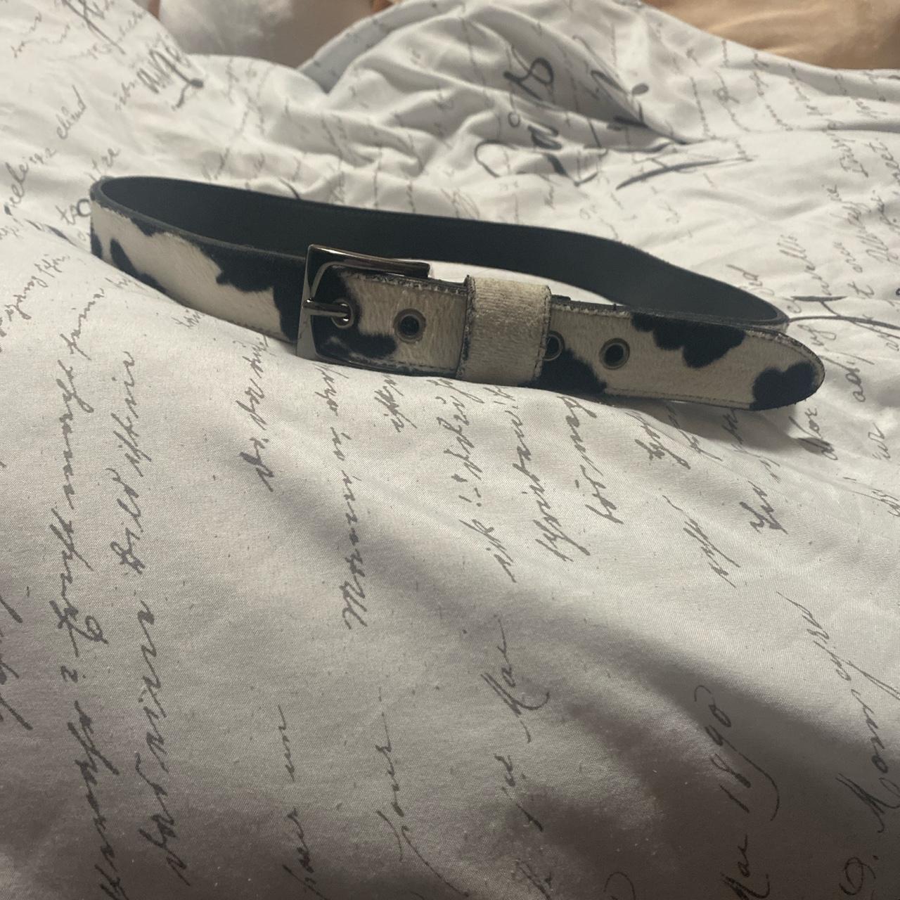 Cow print belt size L faux fur excellent condition - Depop