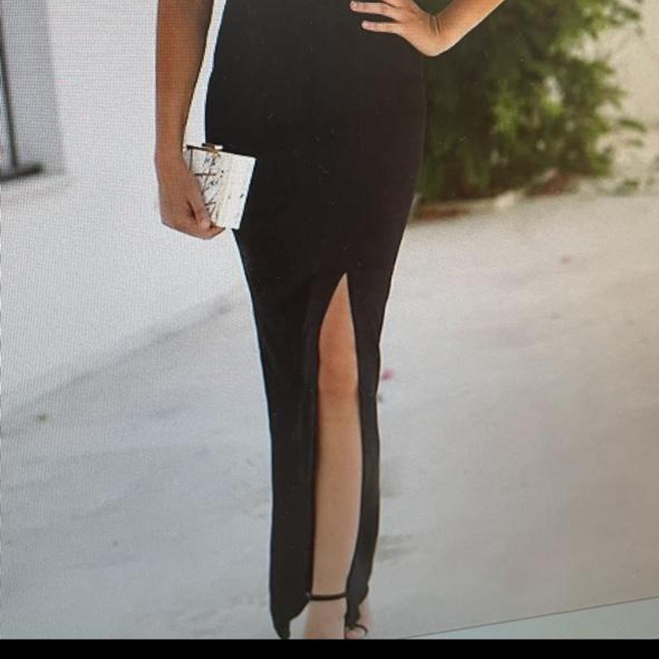 ‘Chic me’ black and white bodycon maxi dress Ball... - Depop