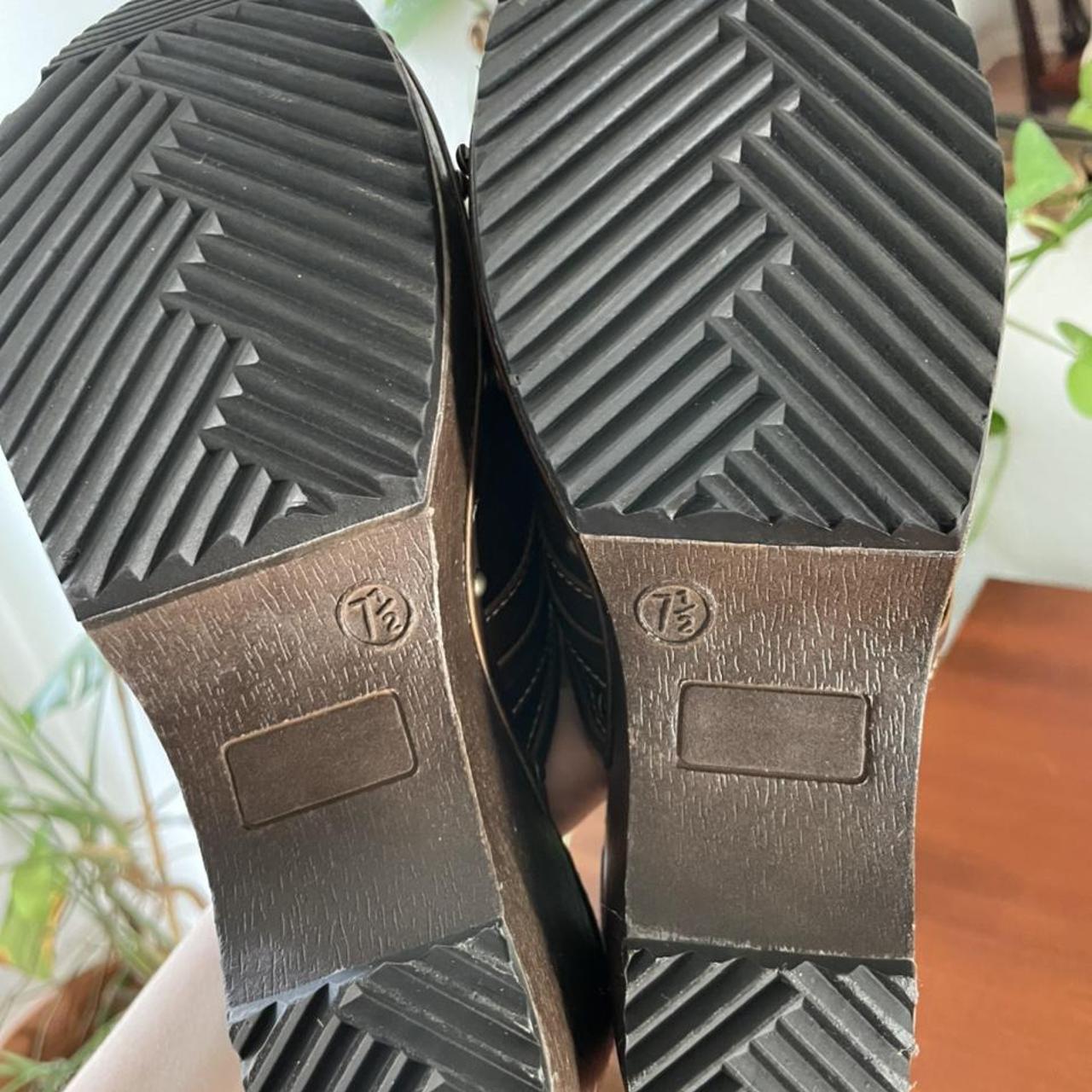 Y2K brown BONGO clogs 🤎Small scratch on right shoe,... - Depop