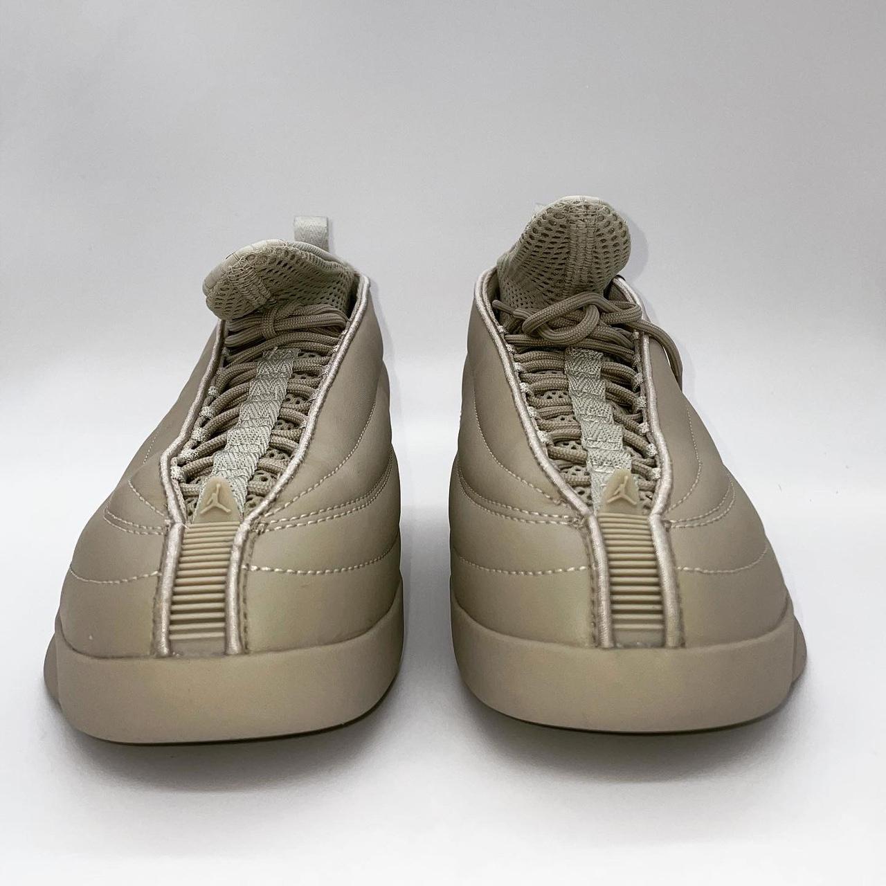 Nike Women's Cream Trainers | Depop