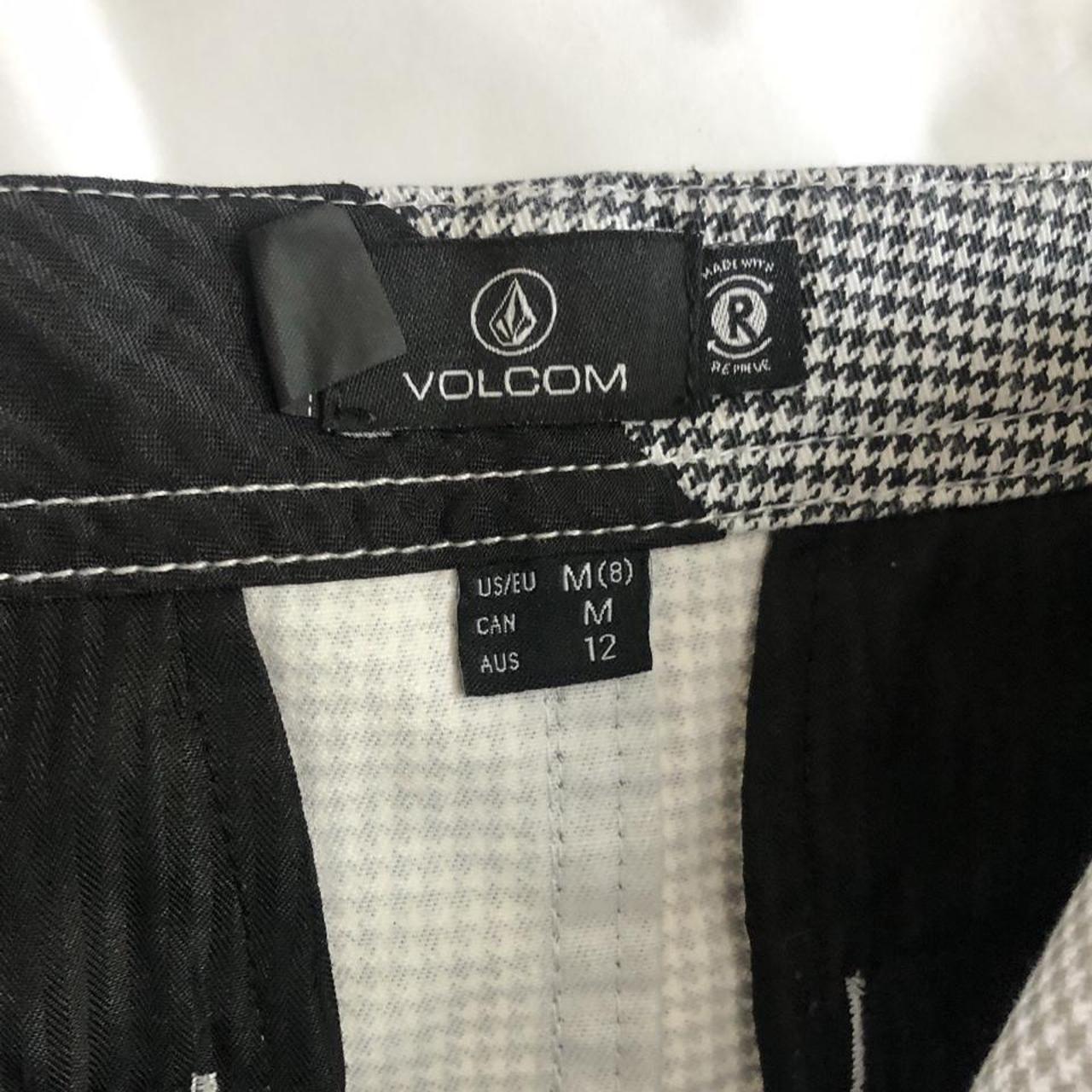 Volcom Women's Black and White Skirt | Depop