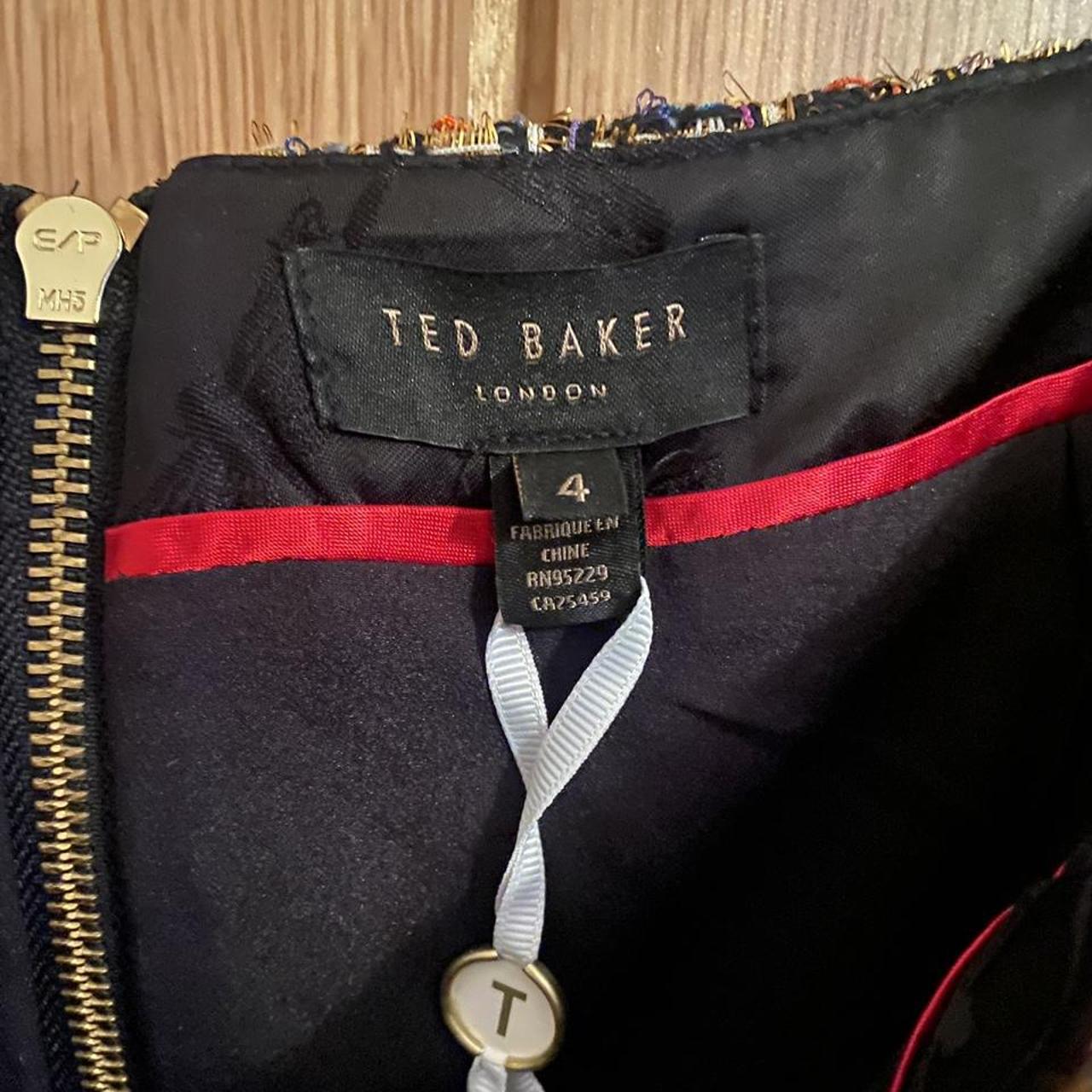 Ted Baker Womens skirt (L) Great skirt which runs... - Depop