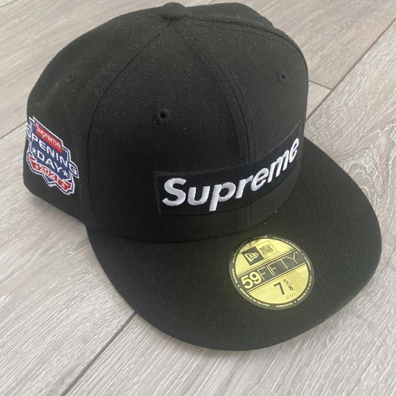 Supreme Men's Black and White Hat | Depop