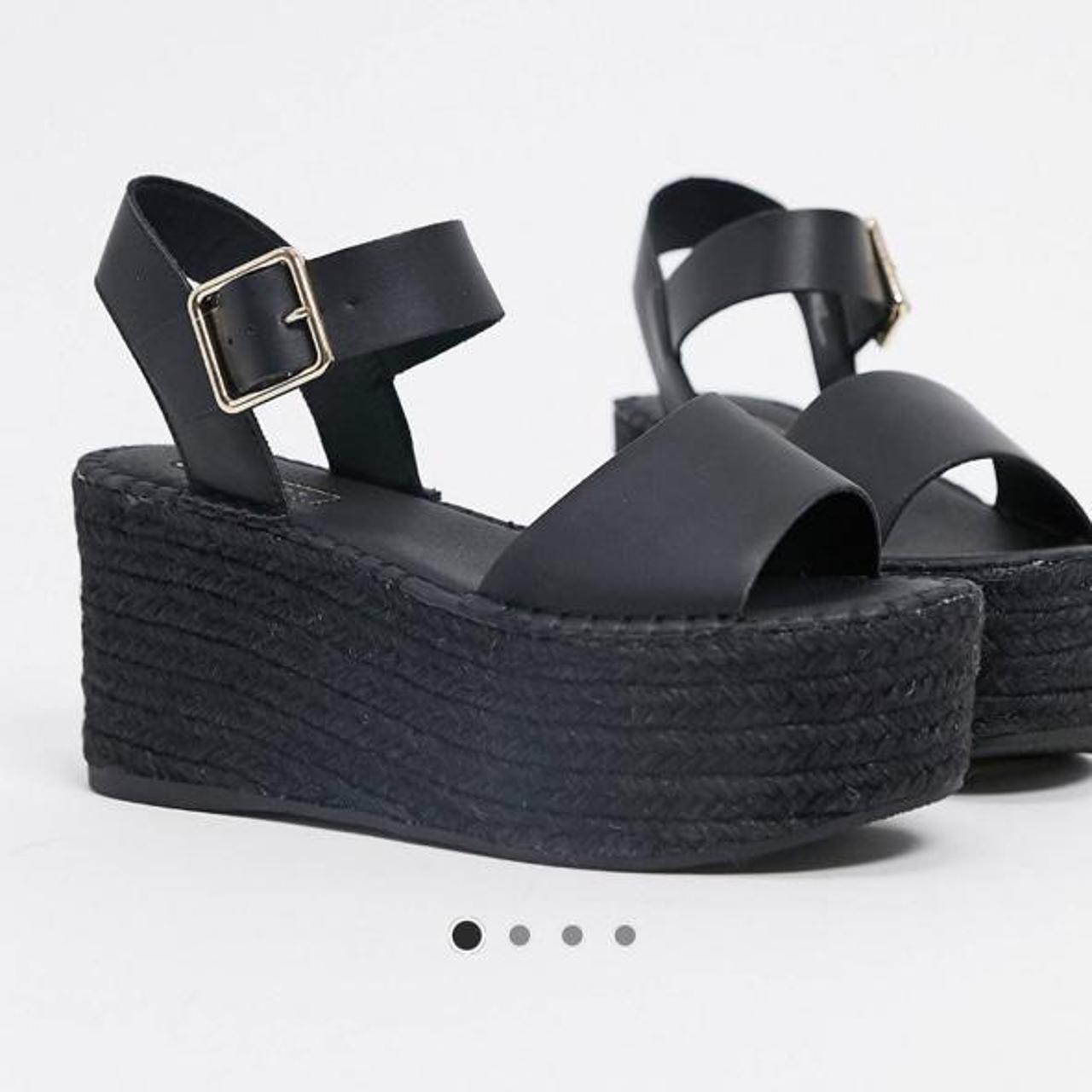 Topshop espadrille wedge in black. Size 5. Worn once - Depop