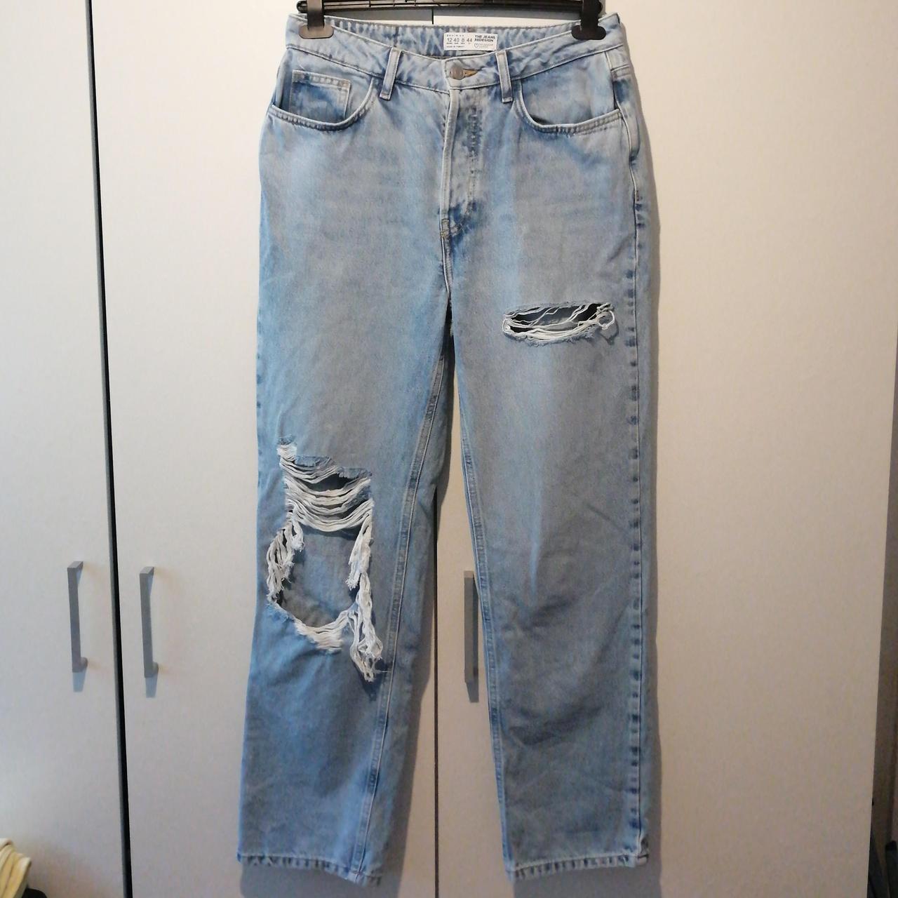 Wide leg ripped jeans #rippedjeans - Depop