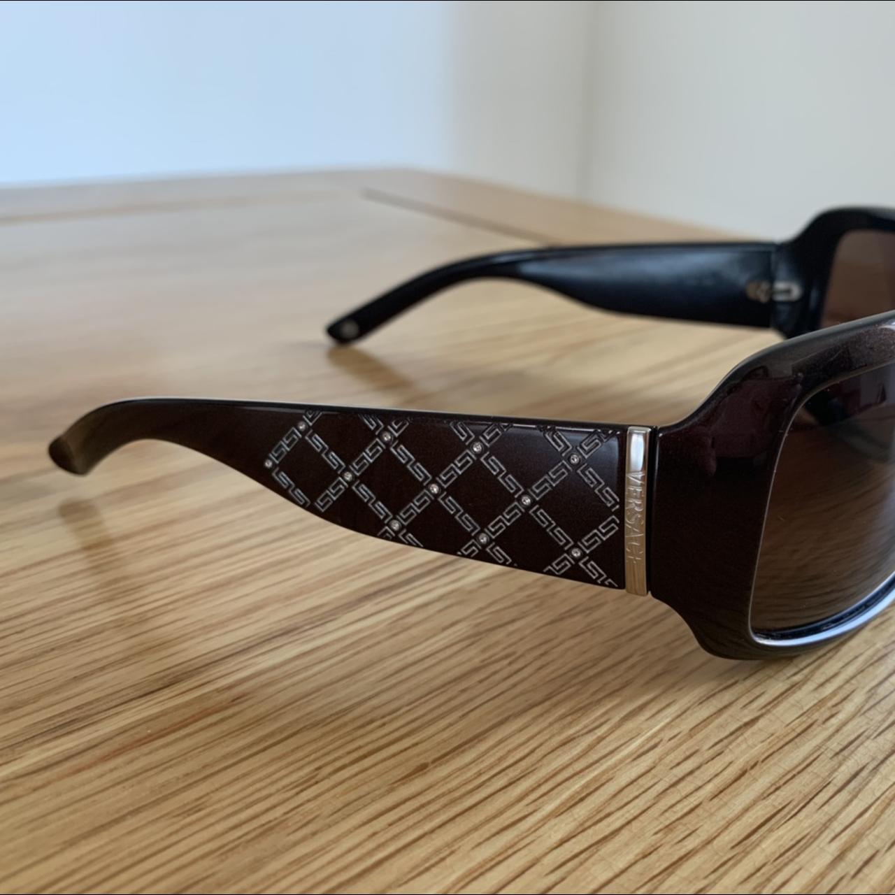 Versace Women’s Sunglasses MOD 4132-B 727/73 63017... - Depop