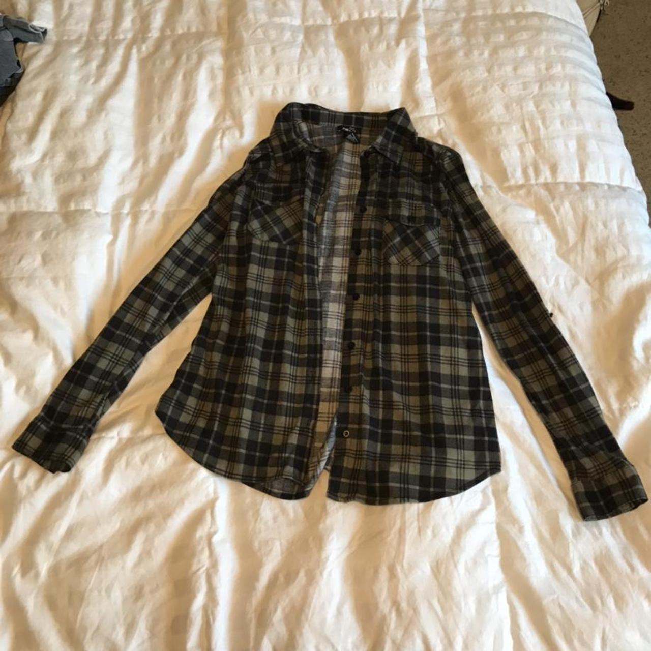 Thin flannel. No signs of wear. Fits more... - Depop