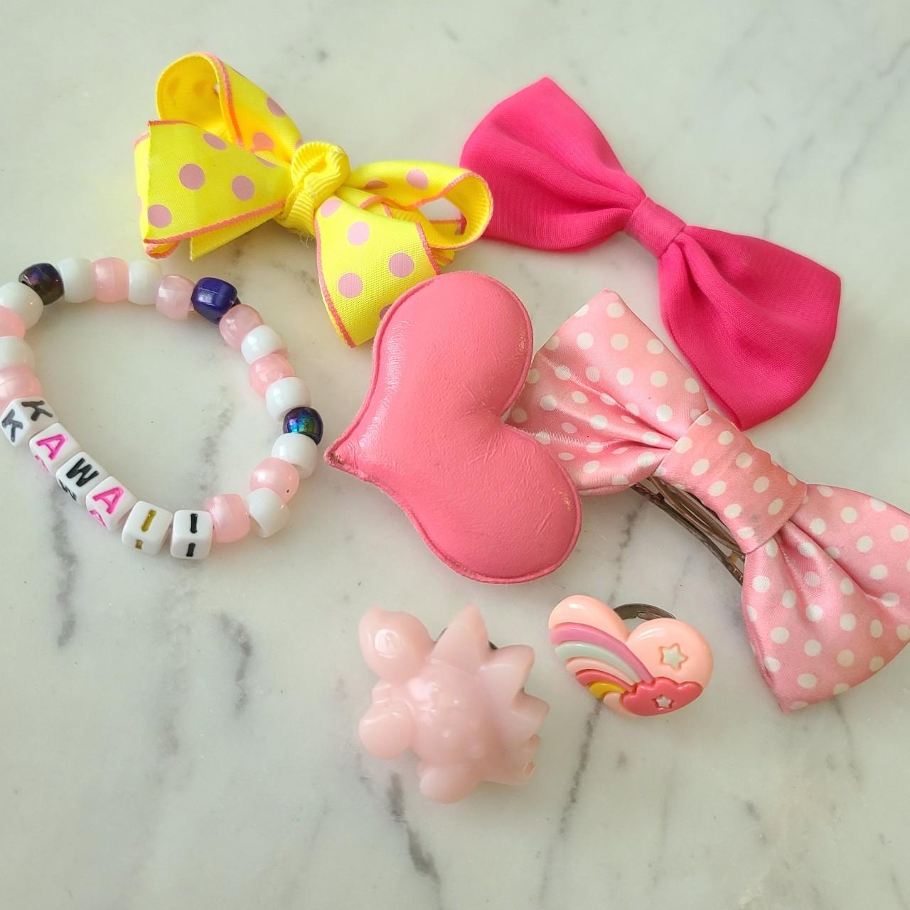 Women's Pink Hair-accessories | Depop