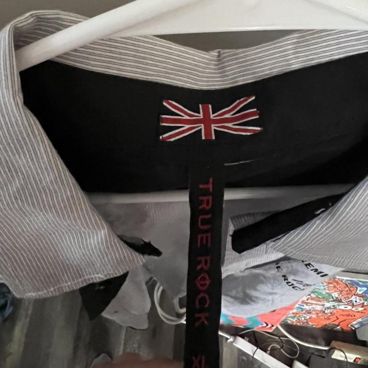 True Rock short sleeve button down Size Xl, fits... - Depop