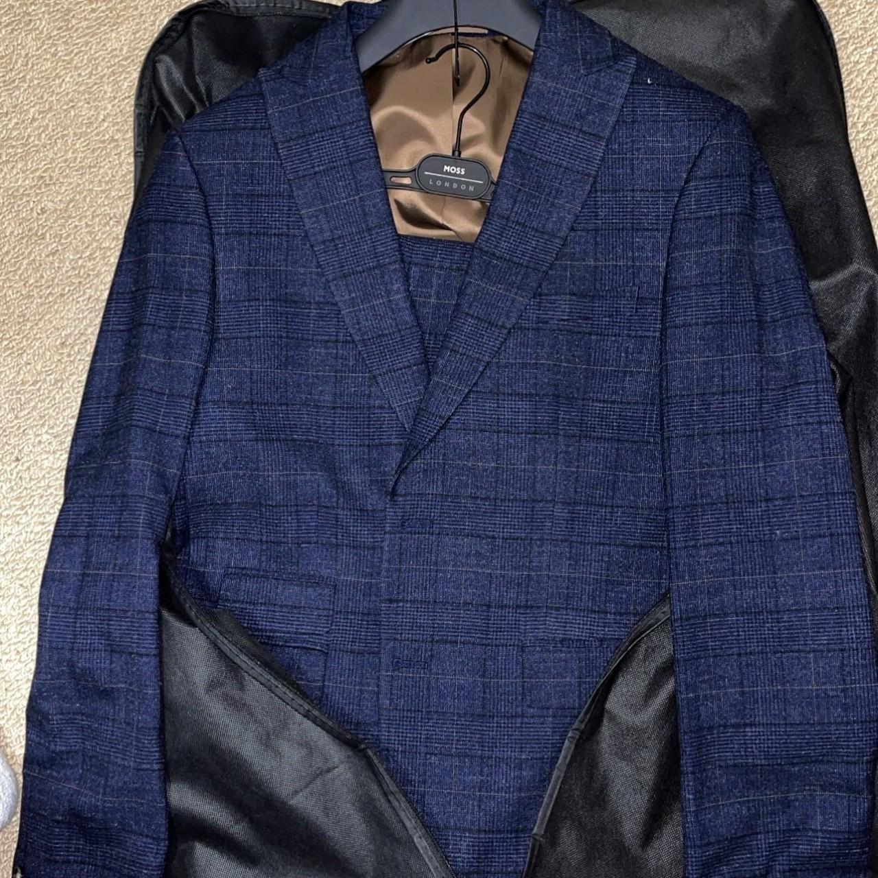 Men's Moss Bros 2 piece checked suit.... - Depop