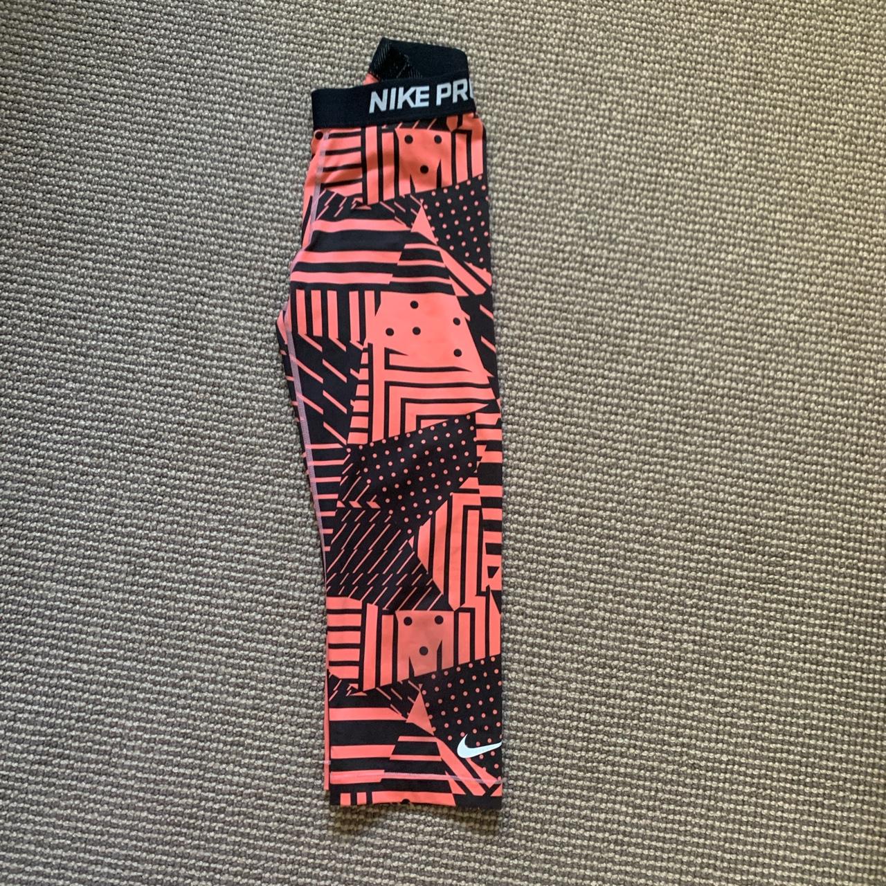 Nike pro pink / salmon and black patterned 3/4... - Depop