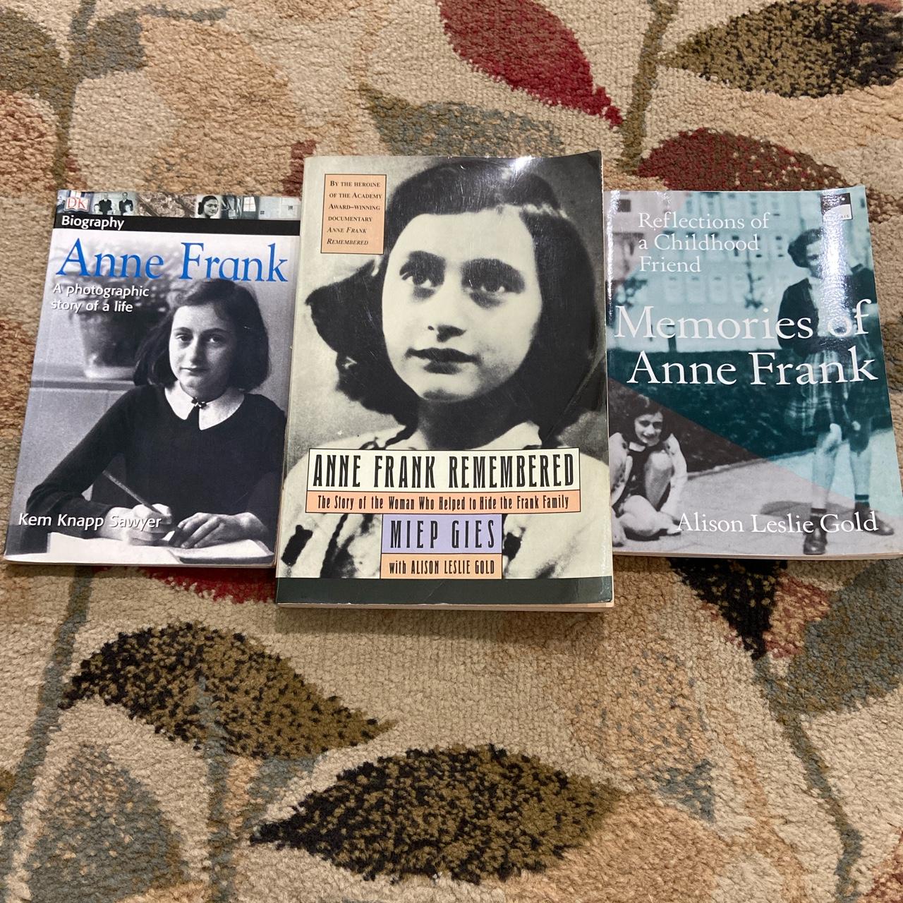 anne frank books includes: anne frank a... - Depop