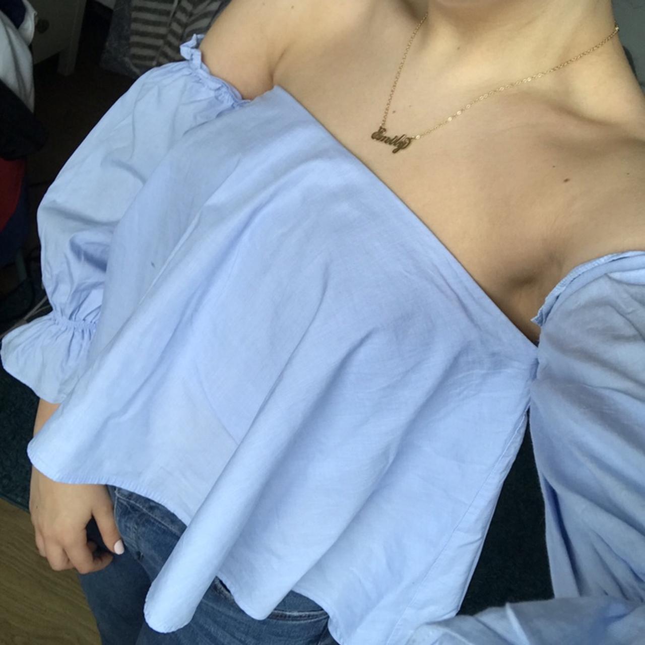 Beaut wee blue off the shoulder zara top with puffy... - Depop