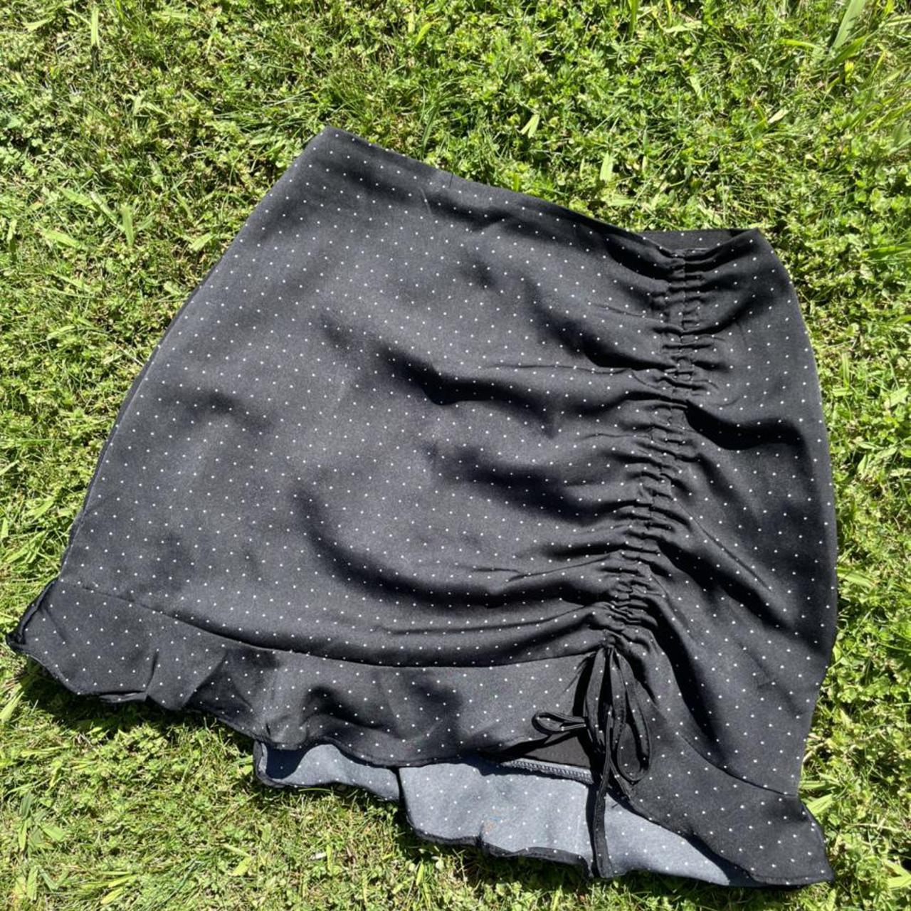 Ruched mini skirt with adjustable strings Zip up on... - Depop