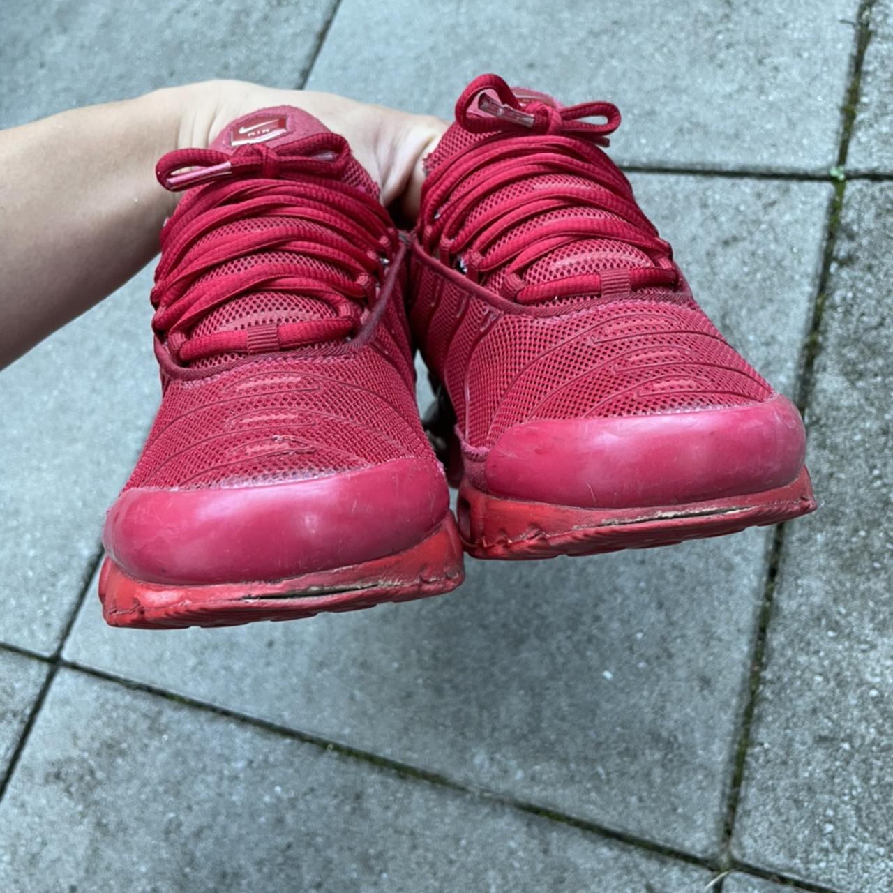 Nike Men's Red Trainers | Depop