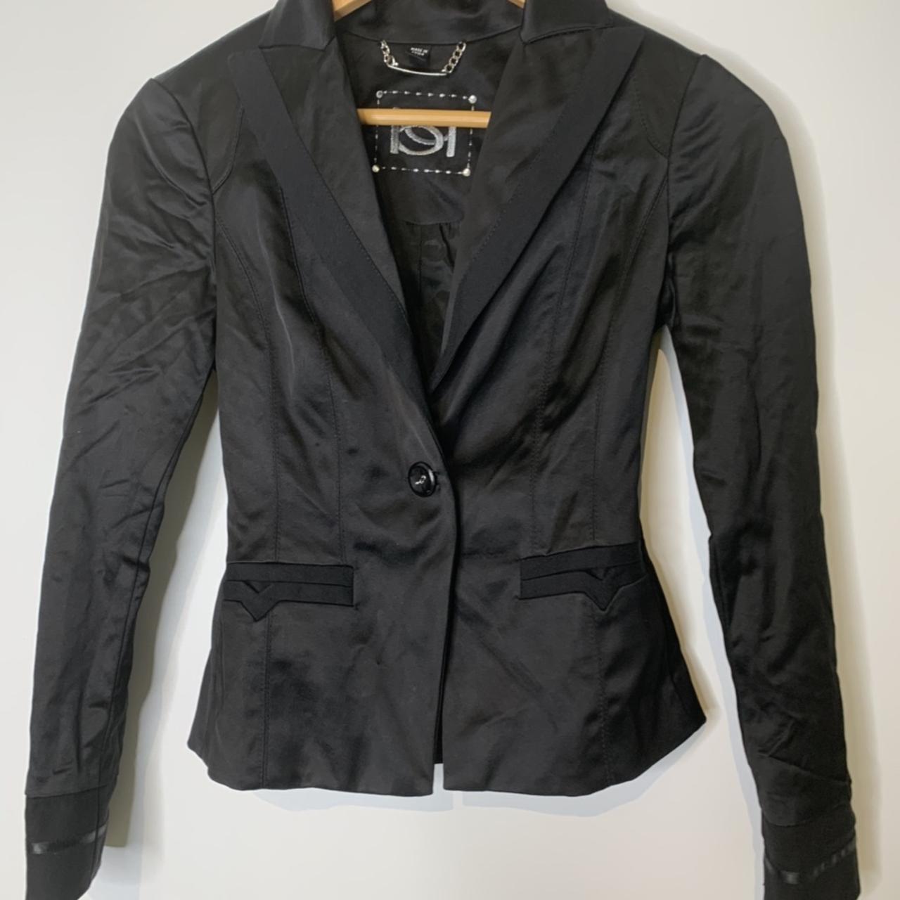 Bebe jacket 00 in black Has a white stain on the... - Depop