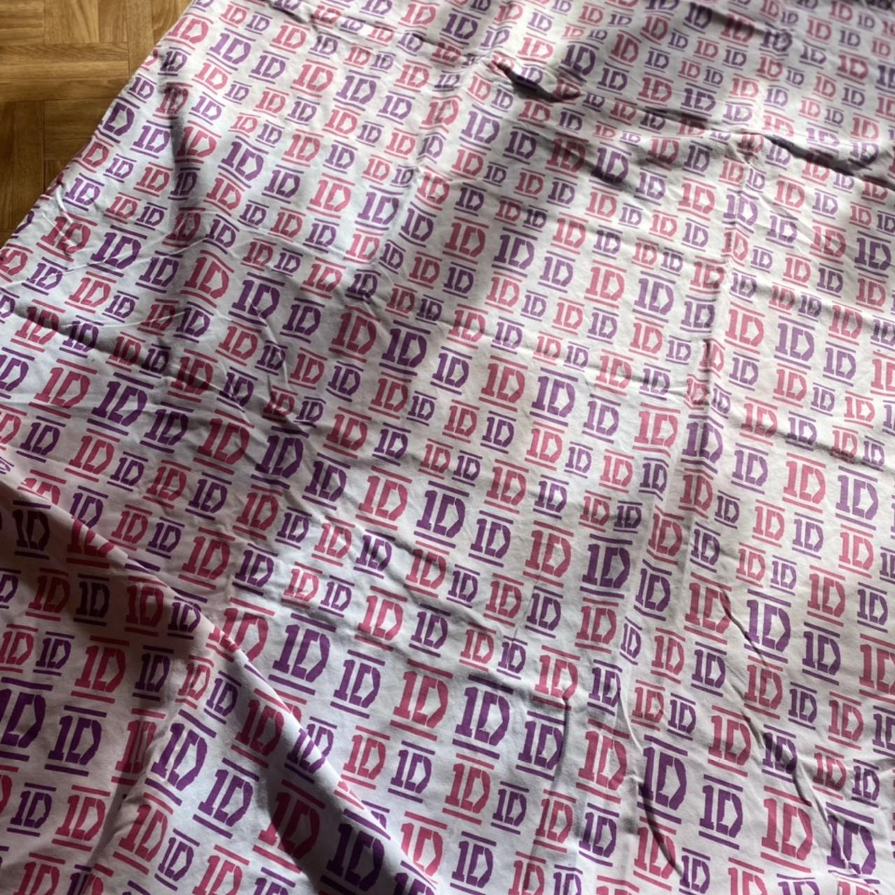 ♥️ One direction single doona cover and pillowcase ♥️... - Depop