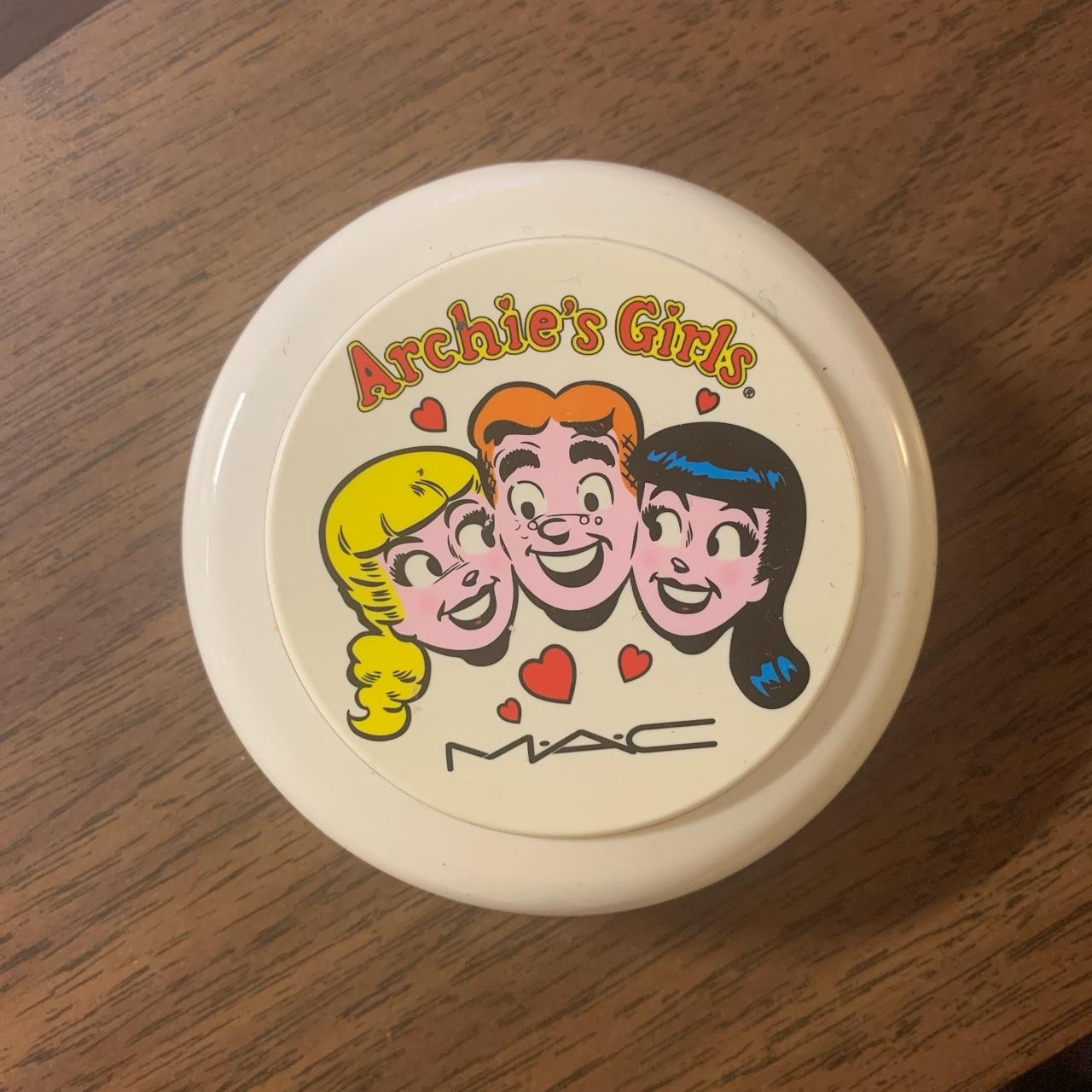 Veronicas Blush by Mac Cosmetics Part of Archie’s... - Depop