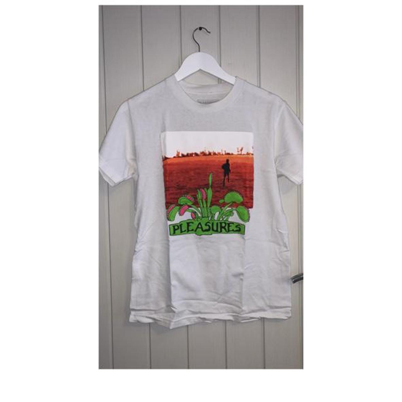 Pleasure graphic Tee 9/10 condition Barely worn - Depop