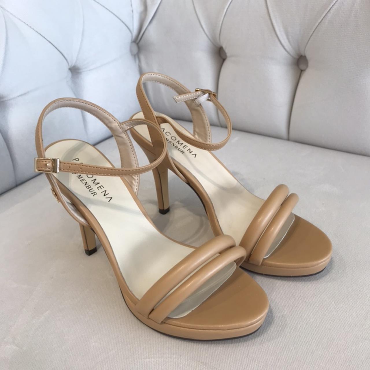 Spanish brand MENBUR beige heels Very comfortable... - Depop