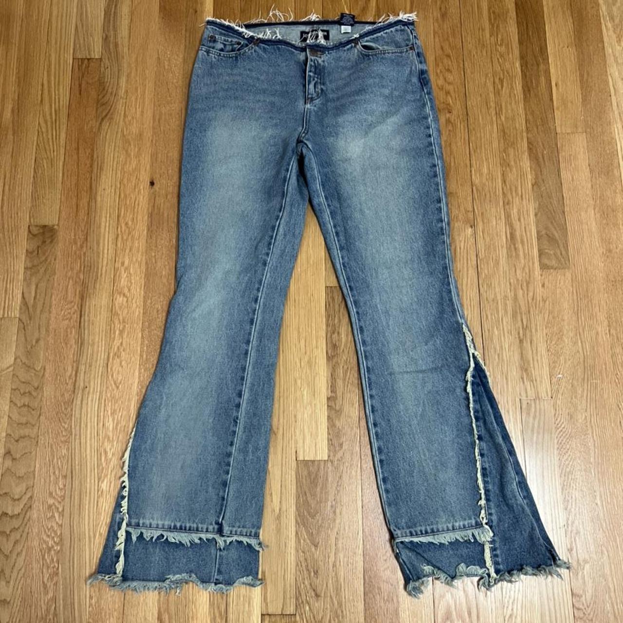 UNIF Women's Blue and Cream Jeans | Depop