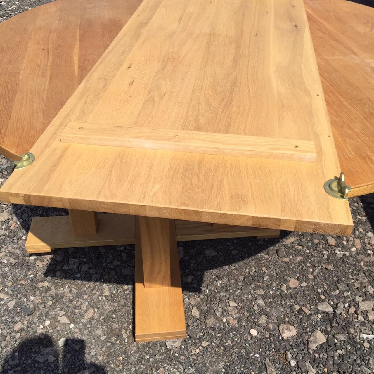 Oak dinning table with extension good condition... - Depop