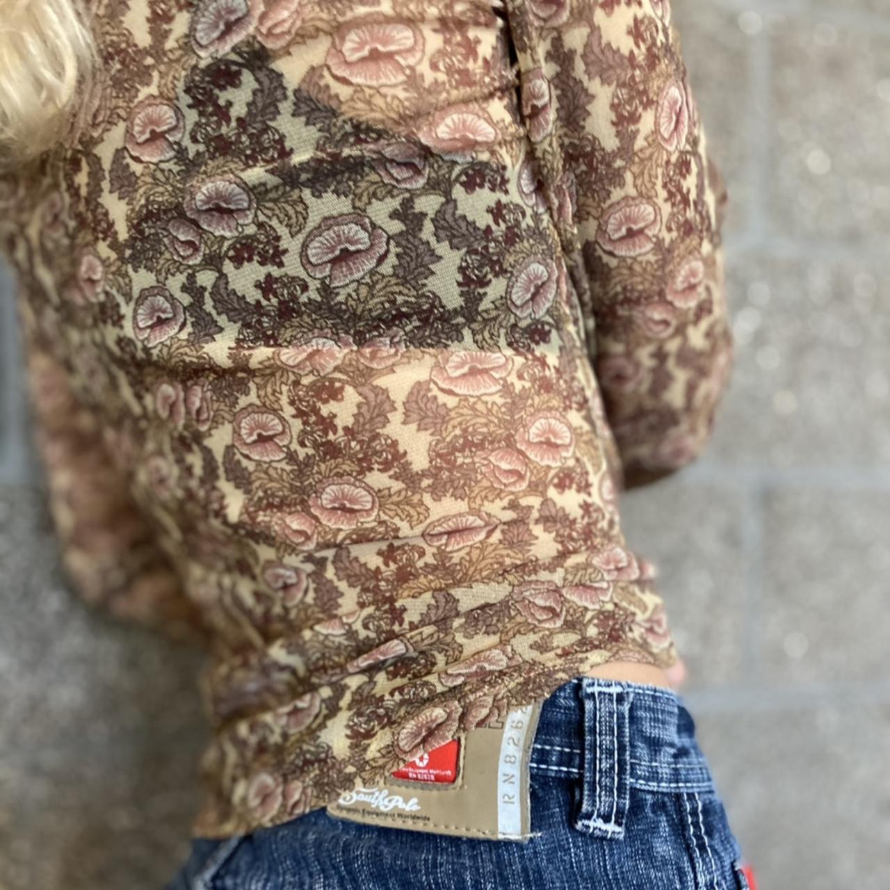 Printed sheer top 💞 Perfect for call and winter... | Depop