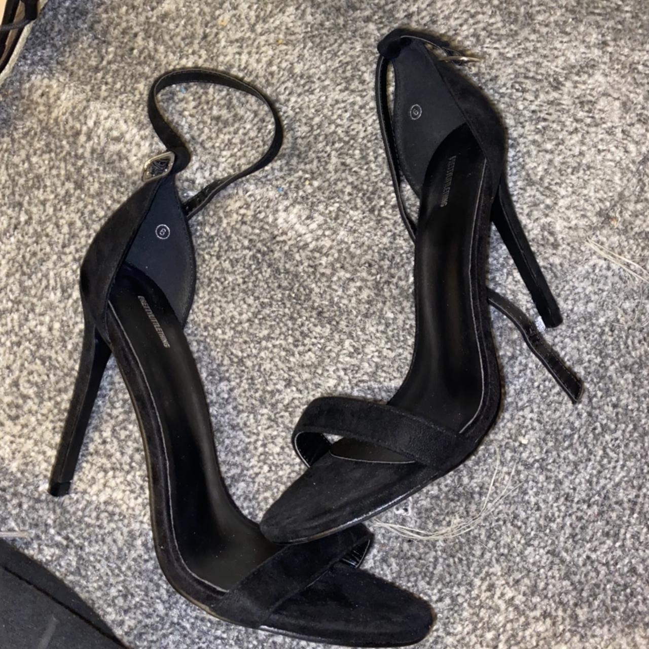 pretty little thing heels size 6 never worn - Depop