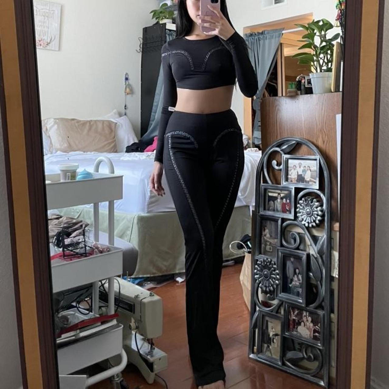 The Kript Women's Black Crop-top | Depop