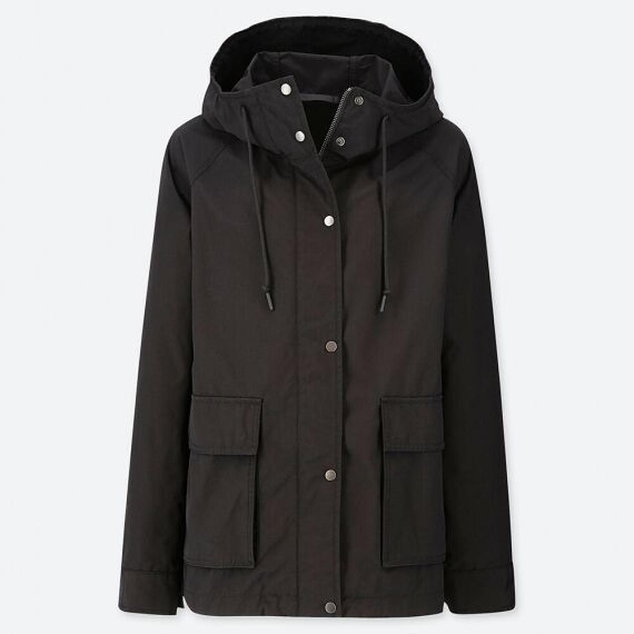 Uniqlo Women oversized parka (black) Fabric with a... - Depop