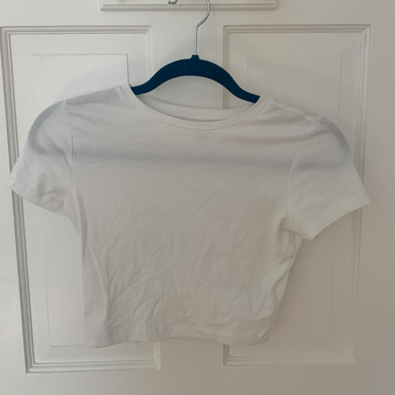 Wild fable cropped white tee Perfect for layering... - Depop