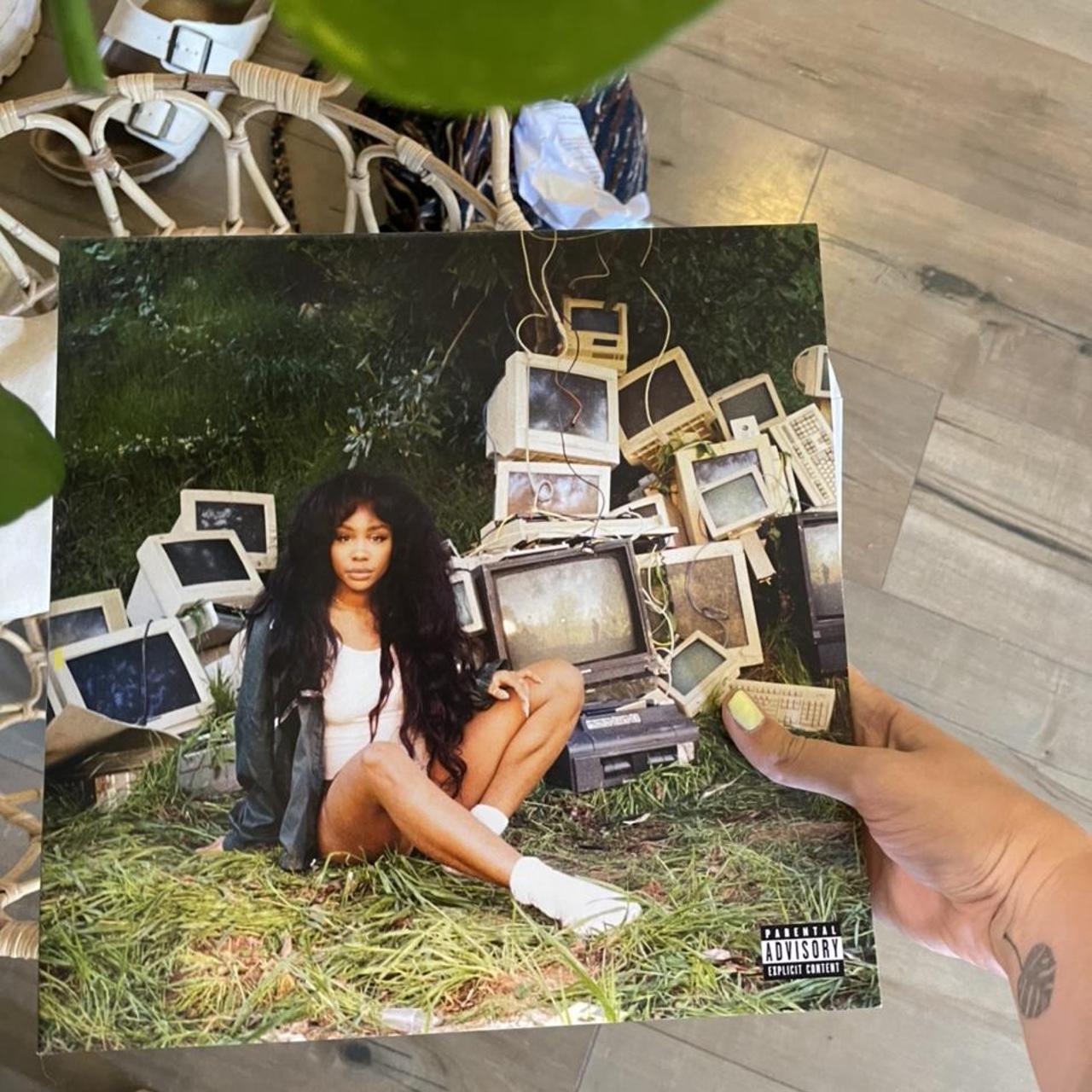 Sza’s CTRL transparent green vinyl... - Depop